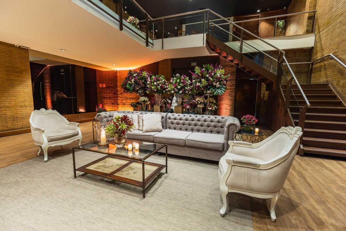 How to Make Your Home Smell Like a Luxury Hotel